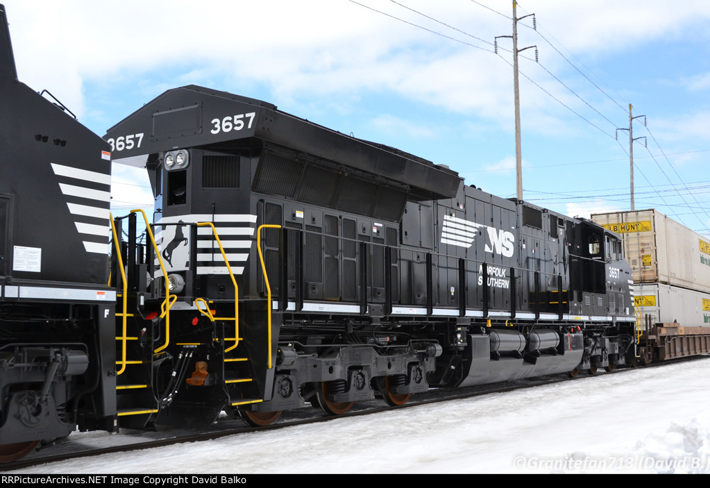 NS 3657